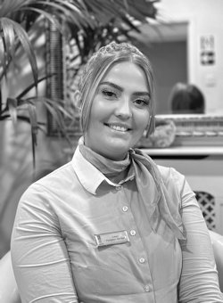 Meet the Team - Lucinda Ellery UK